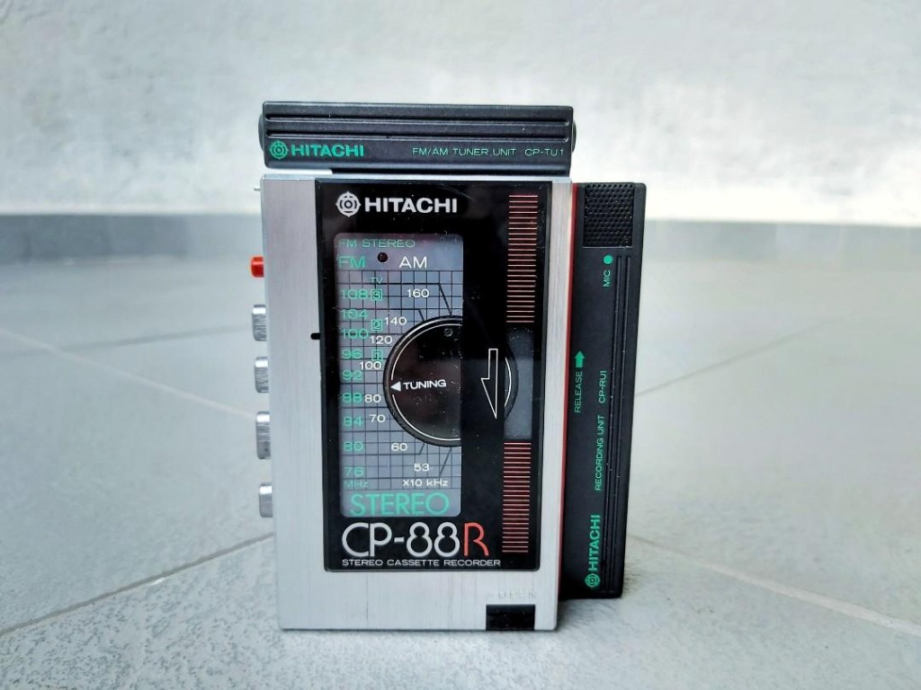 Hitachi cp-88r walkman cassette 機 卡式機 磁帶機 錄音機 唱帶機 vintage classic 懷舊 city pop, 音響器材, 錄音機 - Carousell