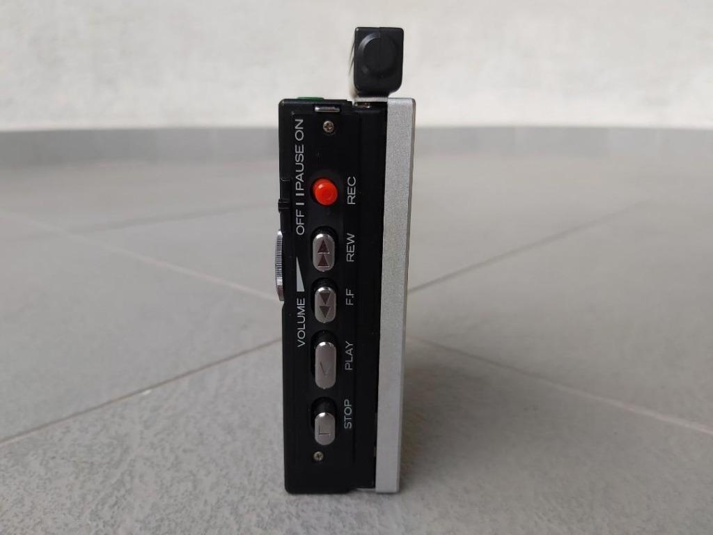 Hitachi cp-88r walkman cassette 機 卡式機 磁帶機 錄音機 唱帶機 vintage classic 懷舊 city pop, 音響器材, 錄音機 - Carousell