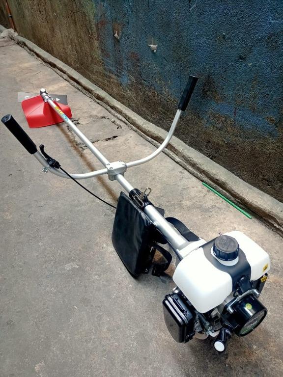 Hoyoma Japan Grass Cutter TD40 2 Stroke, Commercial & Industrial ...