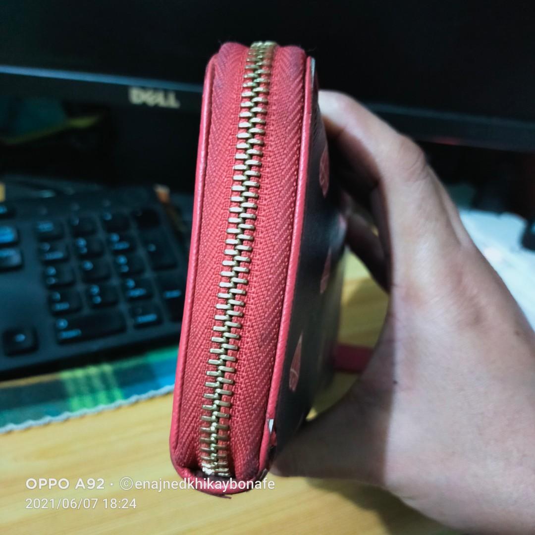 Jill Stuart Long Wallet, Women's Fashion, Bags & Wallets, Wallets ...