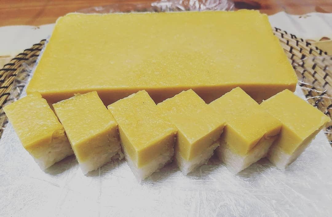 Puteri Salat Pandan/Durian, Food & Drinks, Homemade Bakes on Carousell