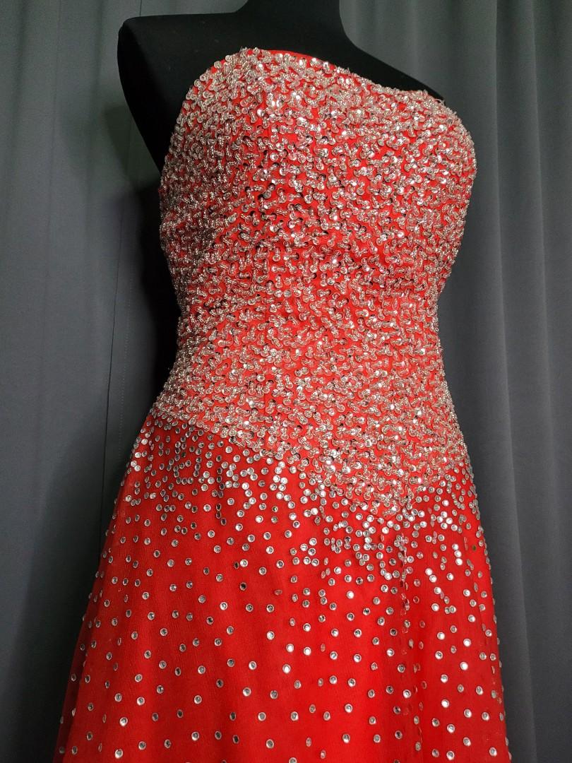 Red Tube Gown, Women's Fashion, Dresses & Sets, Evening dresses & gowns ...