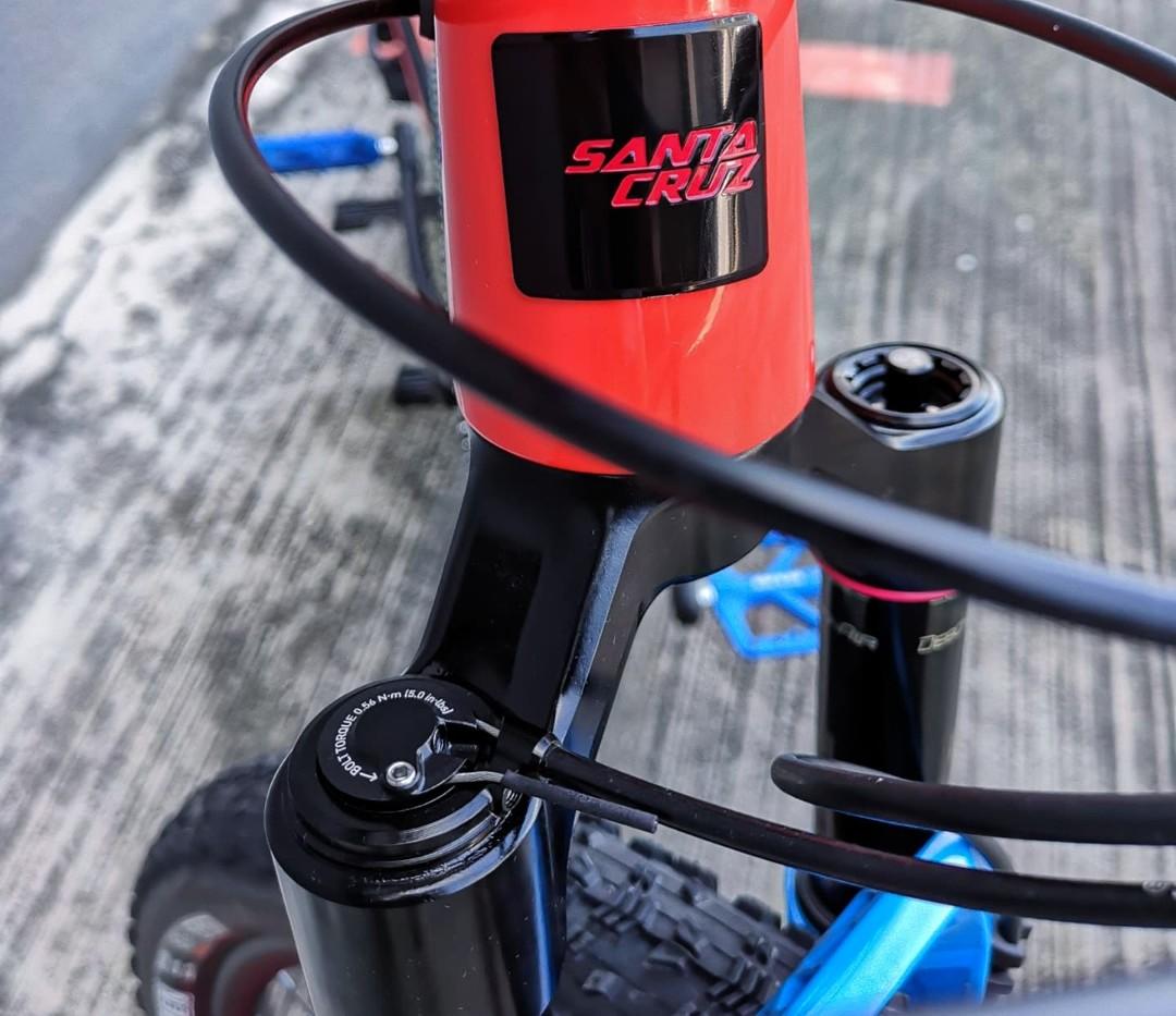 Santa Cruz hardtail highball frame carbon cc, Sports Equipment ...