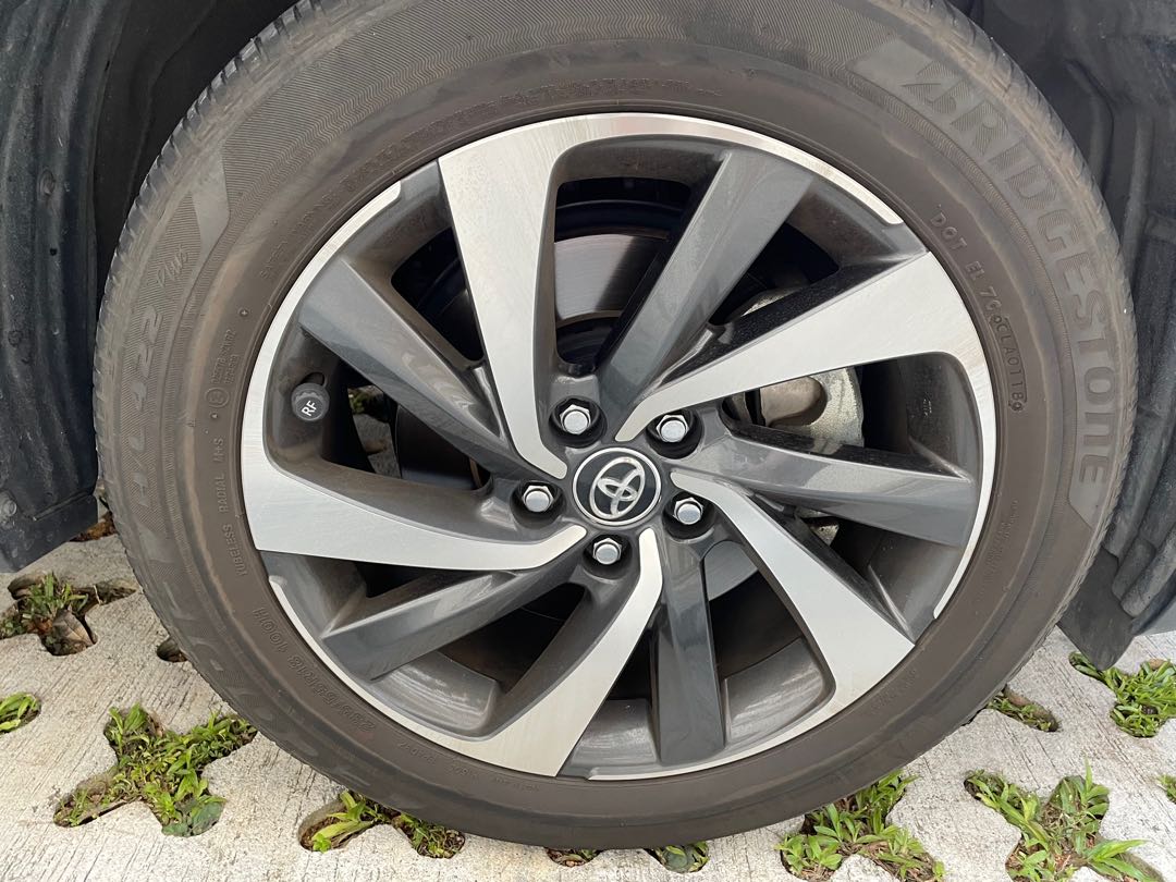 Rims 18” - Original Toyota Harrier, Car Accessories, Tyres & Rims on ...