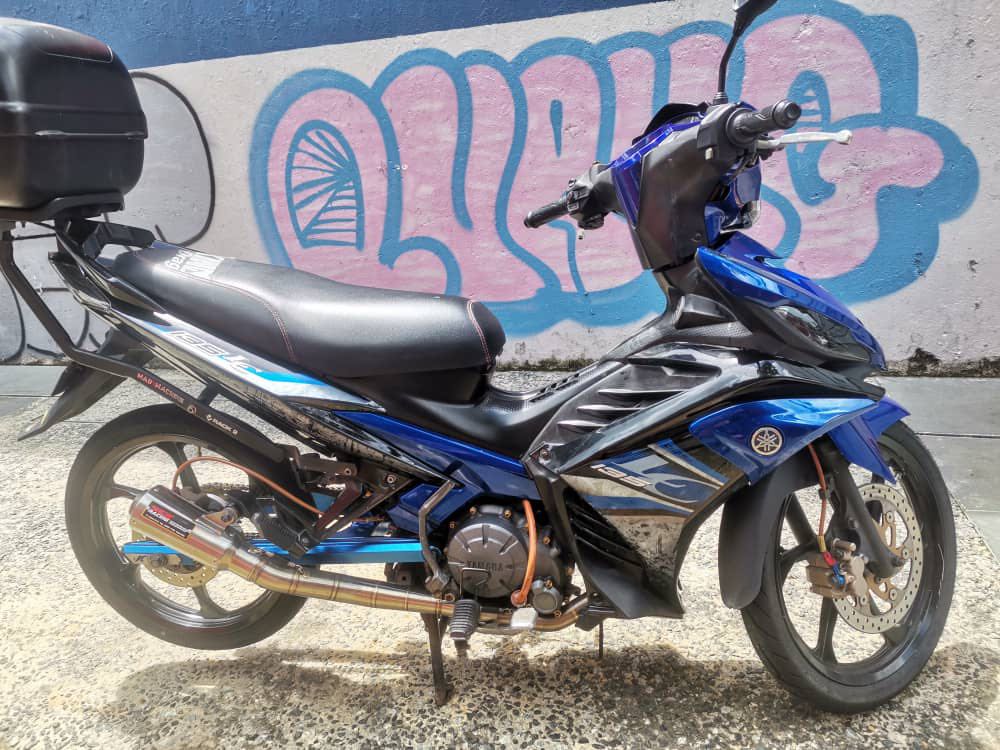 Yamaha 135LC 5speed, Motorbikes on Carousell