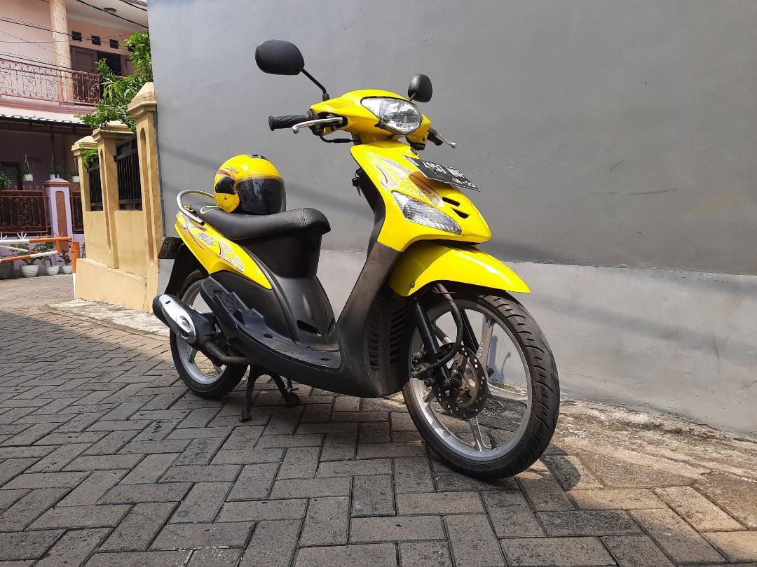 Yamaha mio classing sporty 2004 kuning pajak on, Motor di Carousell