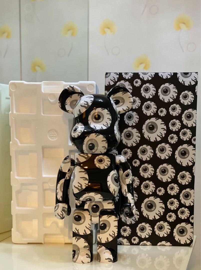 BN Bearbrick MISHKA 1000% Monochromatic, Hobbies & Toys, Toys & Games ...