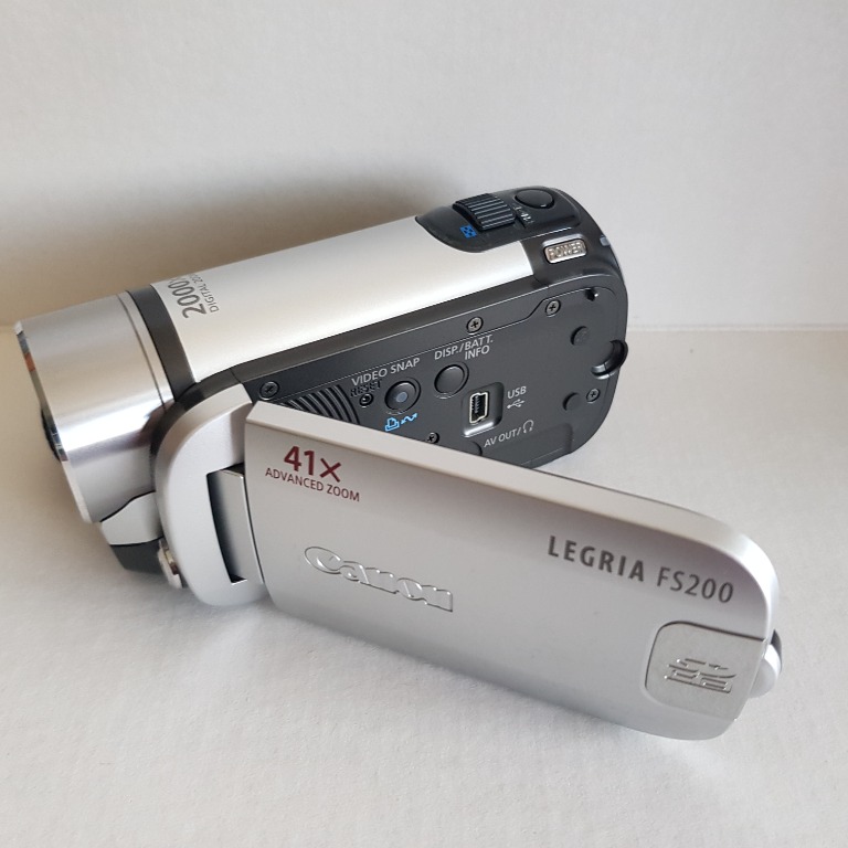 Canon Legria FS200 Camcorder LIMITED Function, Photography, Video ...