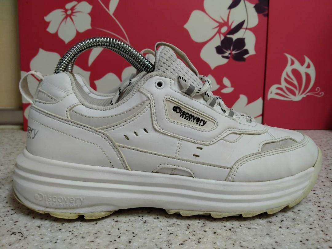 DISCOVERY EXPEDITION full white shoes, Men's Fashion, Footwear ...