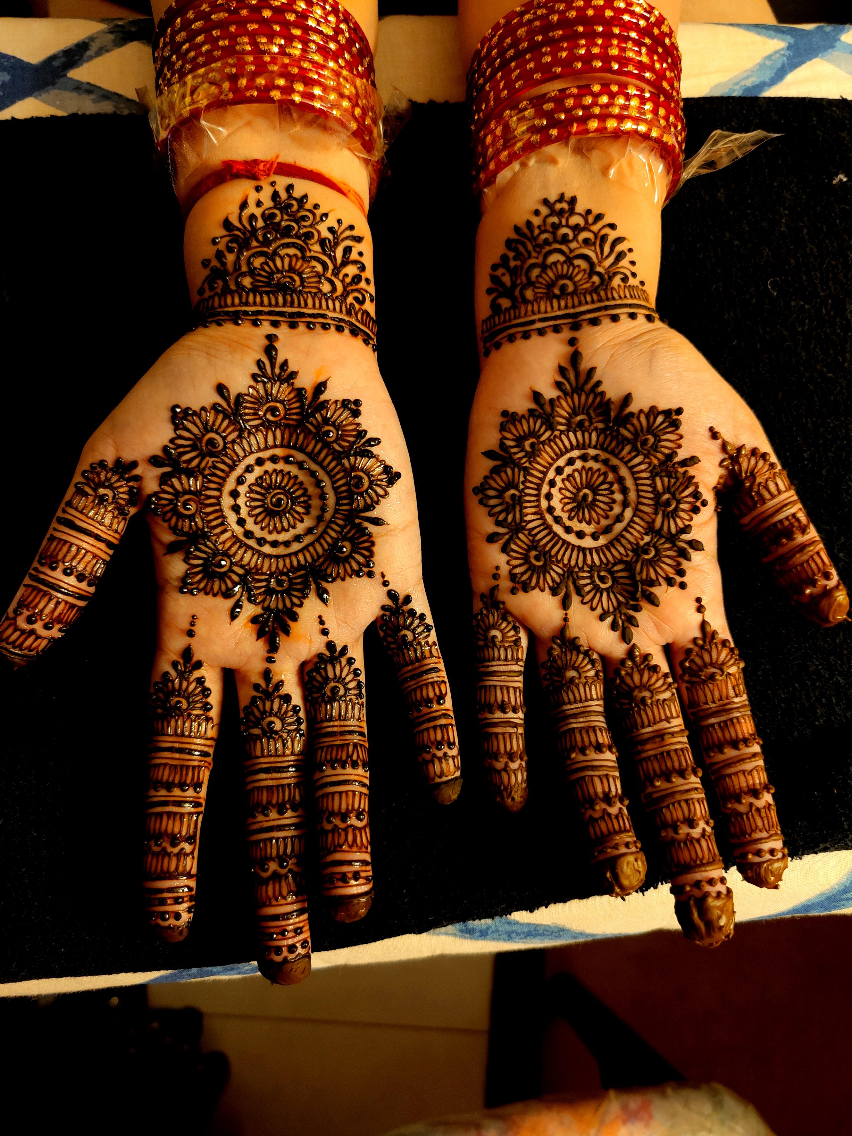Deepavali Henna, Lifestyle Services, Others on Carousell