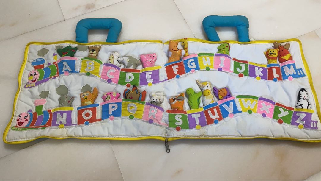 Free animal alphabet finger puppets, Babies & Kids, Infant Playtime on ...