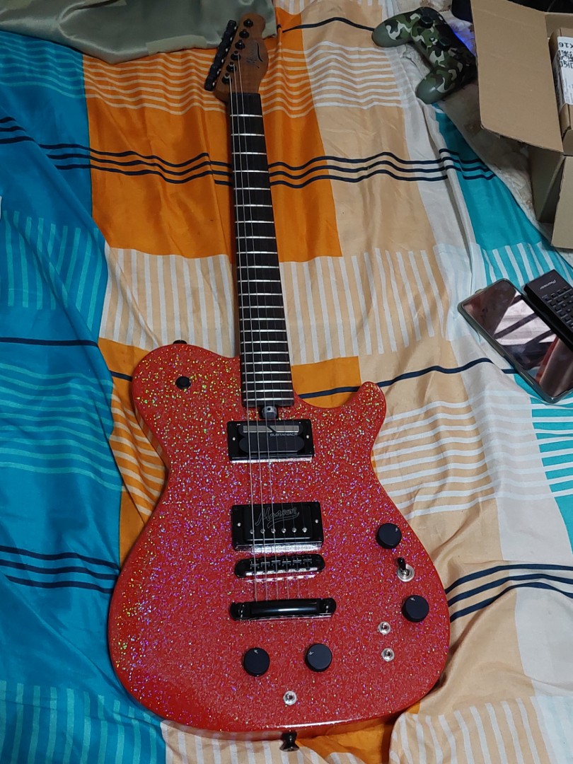 Manson MA Evo Custom Red Santa finish, Hobbies & Toys, Music & Media ...