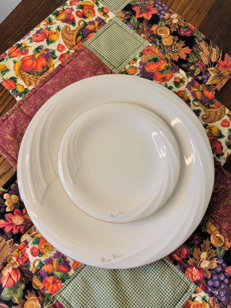 Nina Ricci Cake Plates, Furniture & Home Living, Kitchenware ...