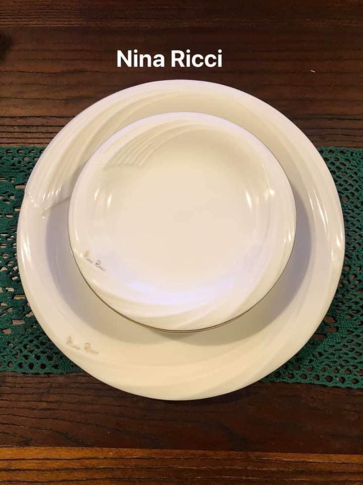 Nina Ricci Cake Plates, Furniture & Home Living, Kitchenware ...