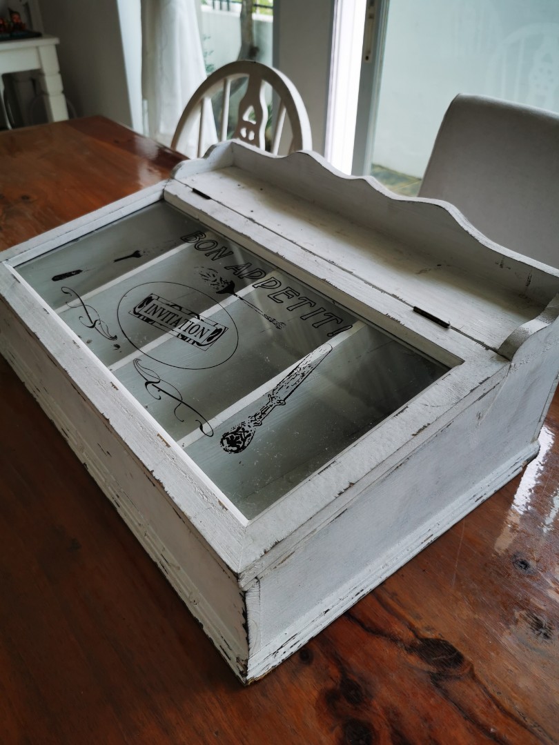 Slanted shabby vintage look white wooden cutlery box with glass lid ...