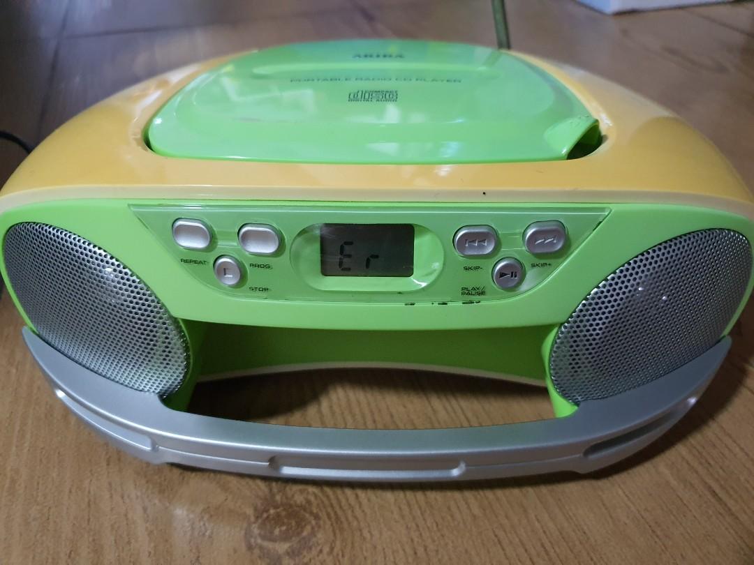Akira portable Radio CD player (Spoiled), Audio, Portable Music Players ...
