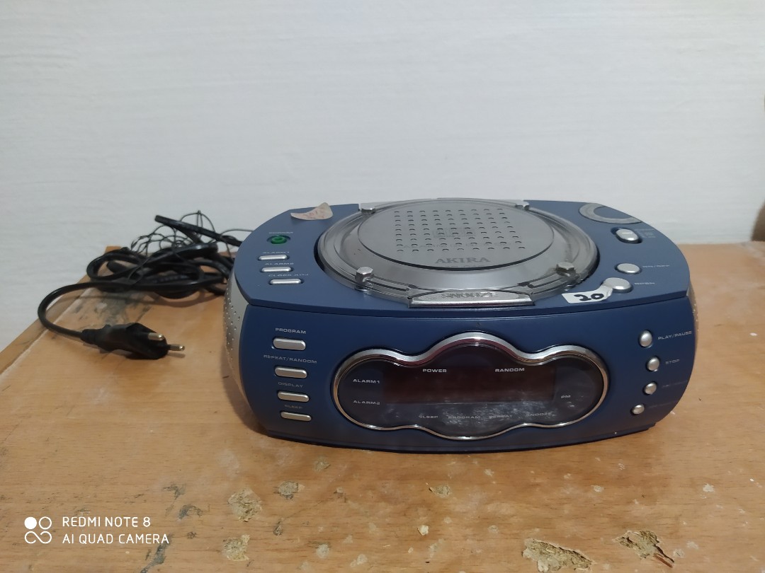 Akira portable radio CD player, Audio, Portable Music Players on Carousell