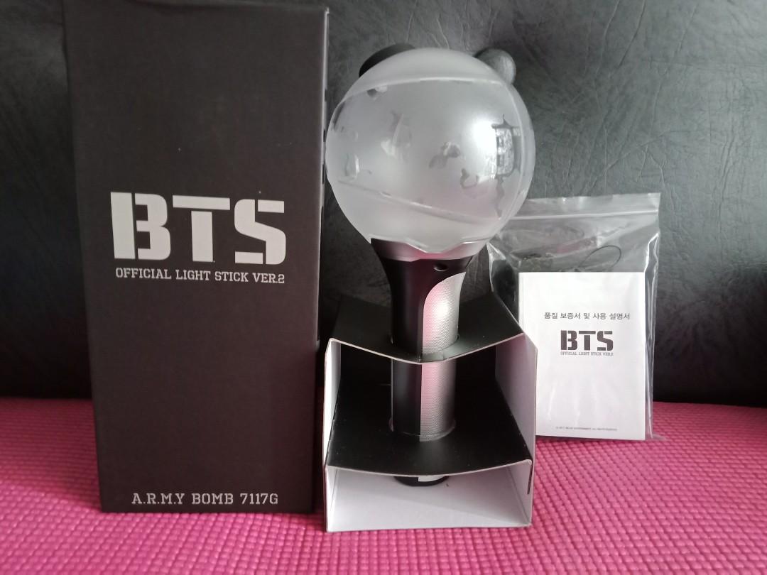 Official BTS ARMY BOMB version 2, Hobbies & Toys, Memorabilia ...