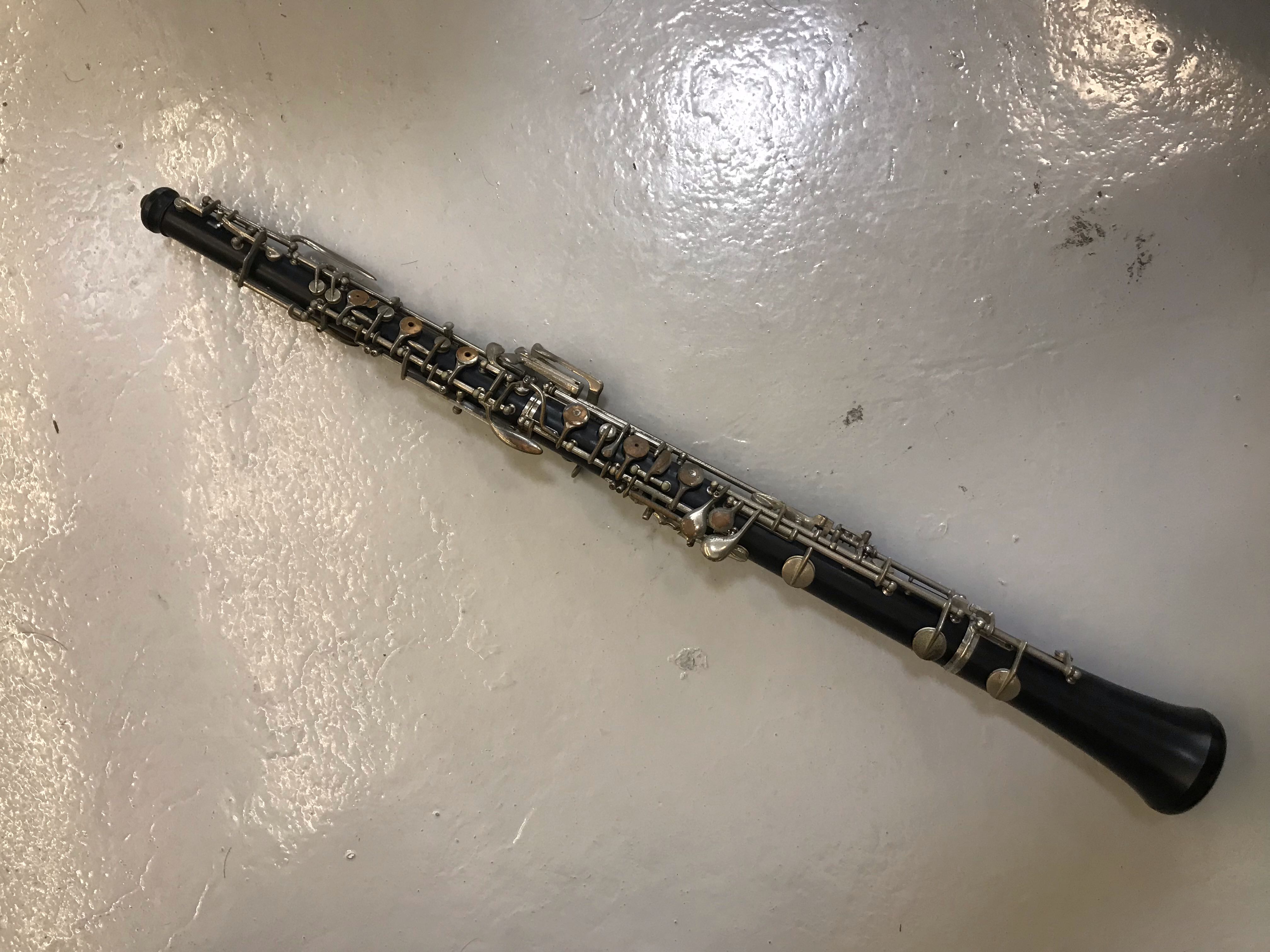 Buffet Oboe, Hobbies & Toys, Music & Media, Musical Instruments on ...