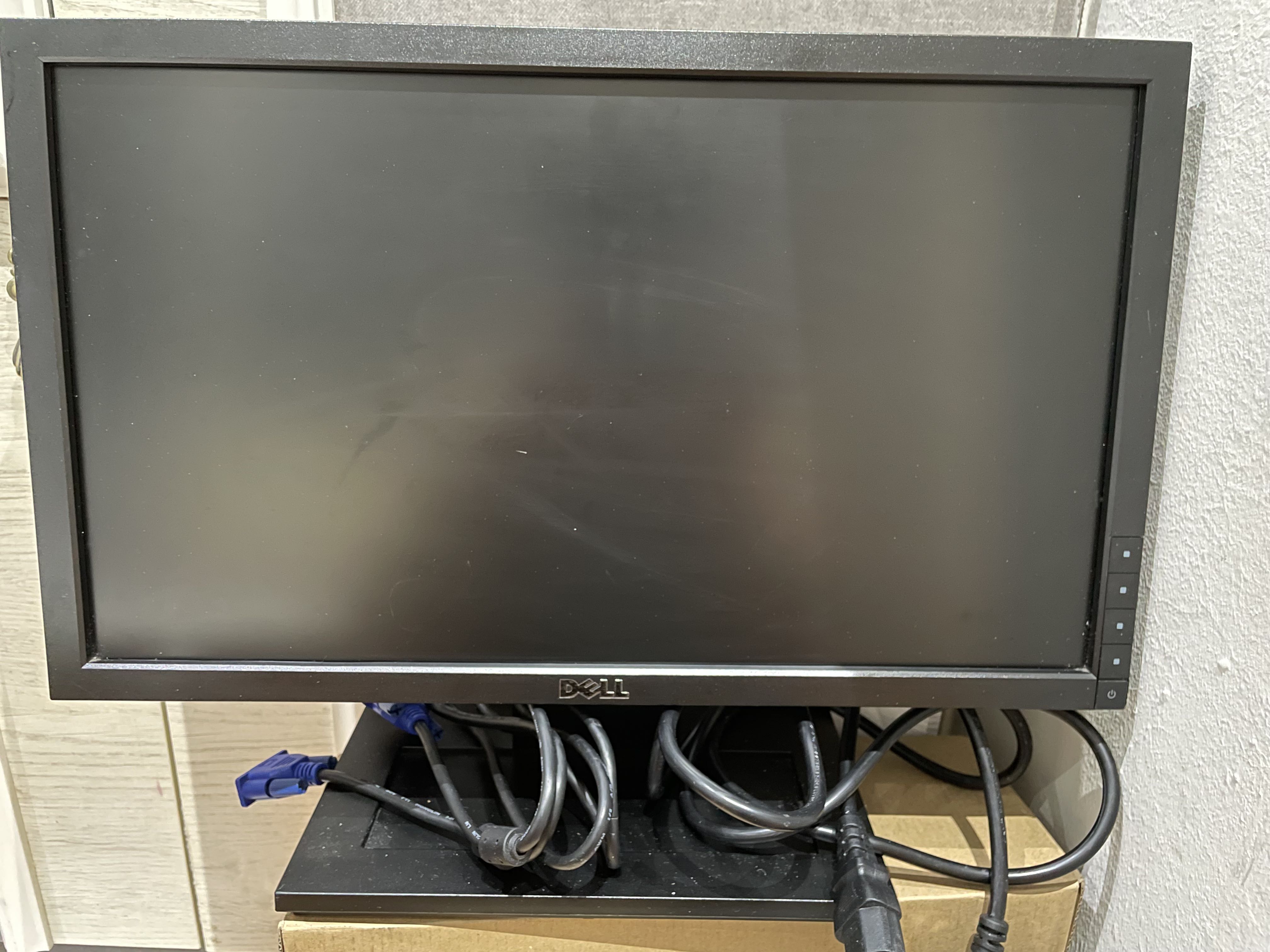 Dell E1910hc Monitor WFH, Computers & Tech, Parts & Accessories ...