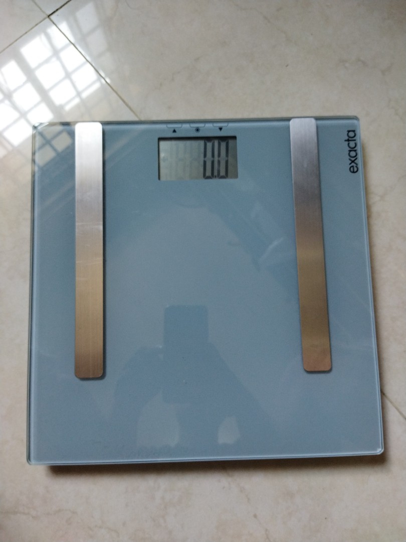 Exacta weighing scale, Health & Nutrition, Health Monitors & Weighing ...