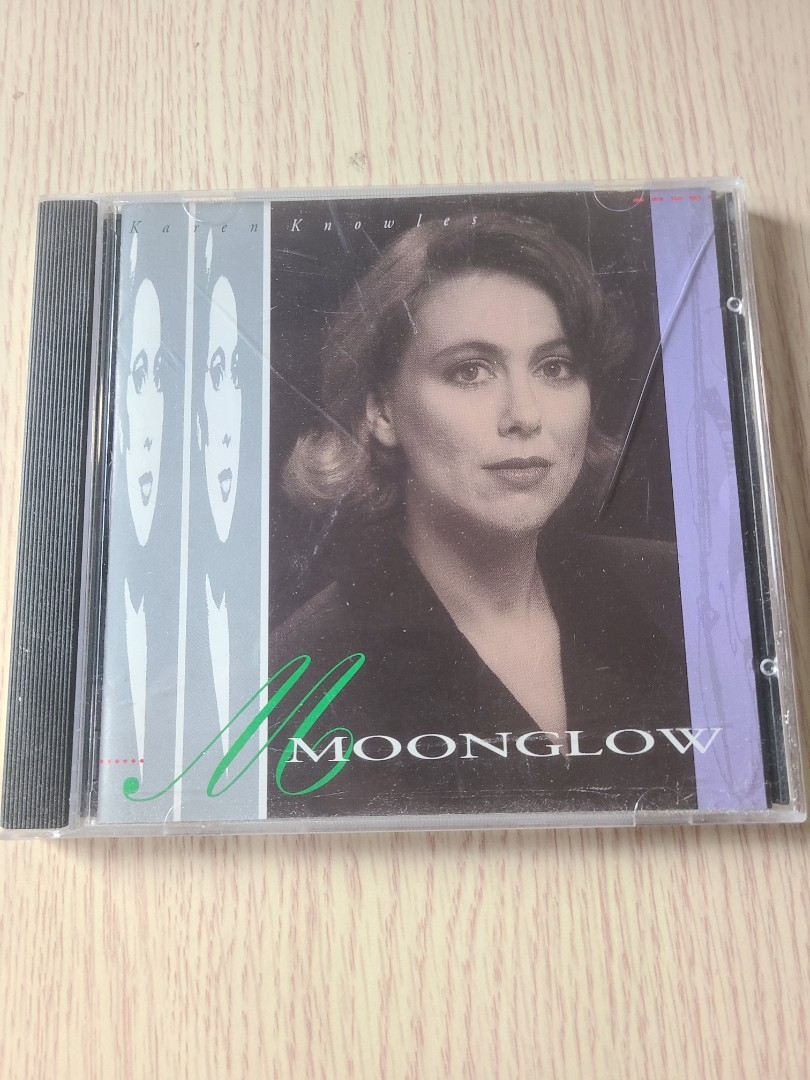 Karen Knowles Moonglow CD, 興趣及遊戲, 收藏品及紀念品, 明星周邊 - Carousell