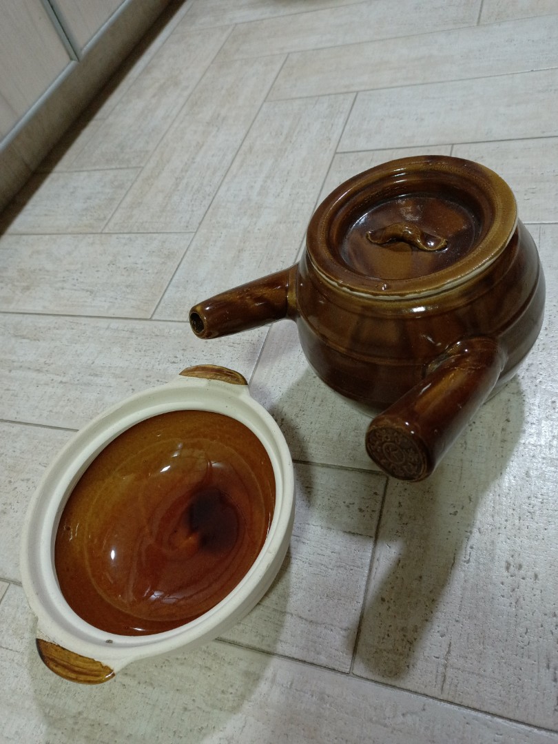 Traditional Herbal Clay Pot, Everything Else on Carousell