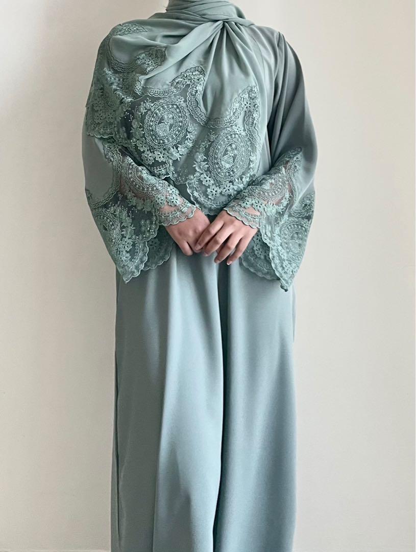 Peppermint Neelofa Jubah (as seen on Neelofa and her sister Ameera Khan ...