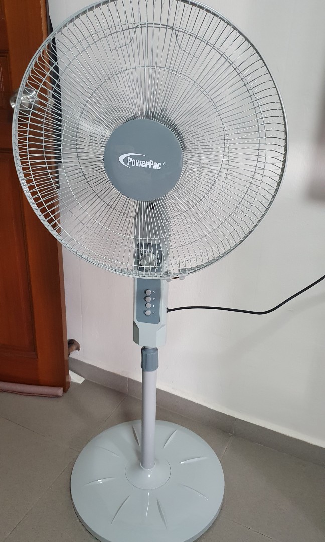 PowerPac Stand Fan 18" Timer, Furniture & Home Living, Lighting & Fans ...