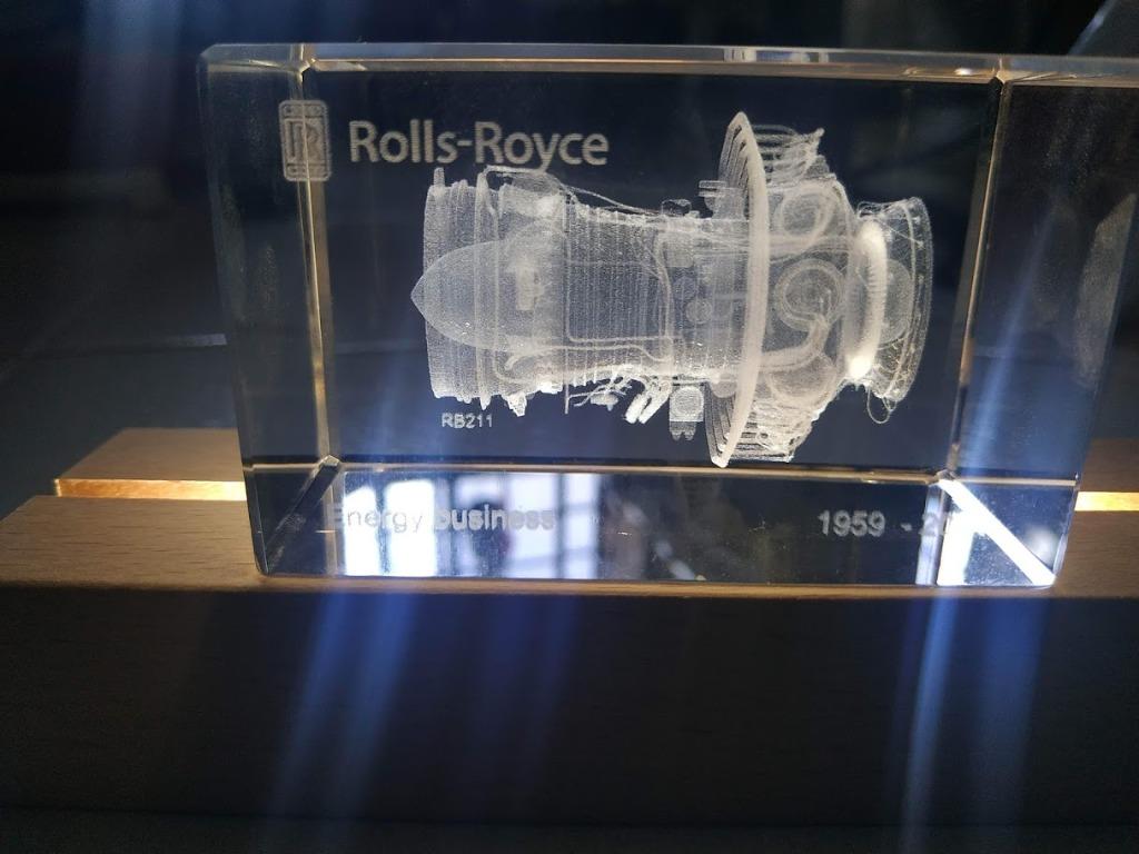 Rolls Royce RB211 Aeroplane Engine laser engraved model, Hobbies & Toys ...
