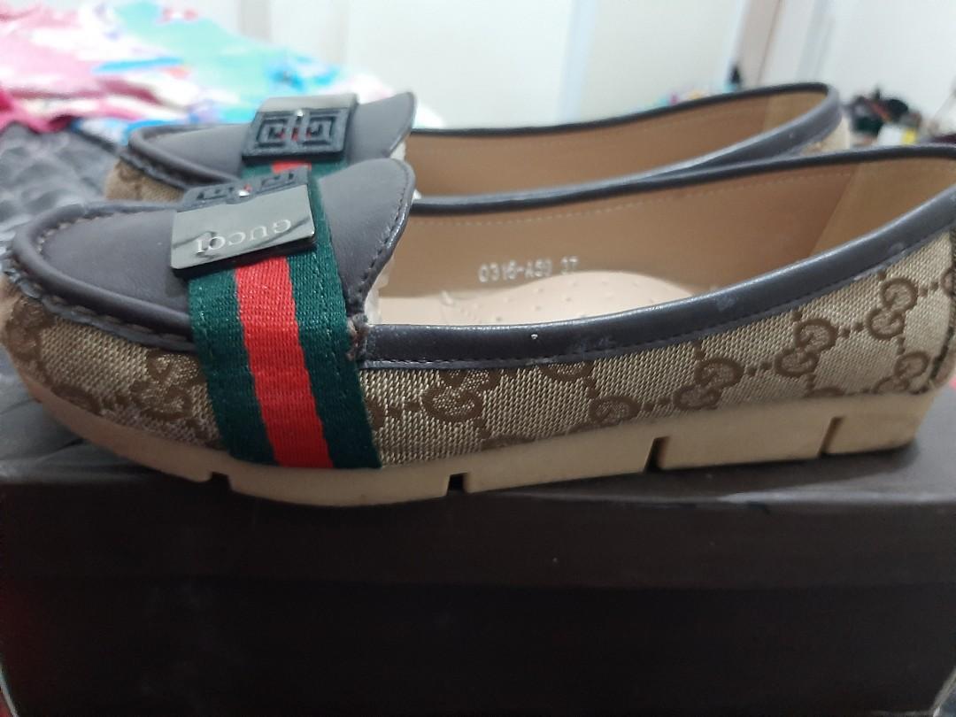 Sepatu gucci, Fesyen Wanita, Sepatu di Carousell