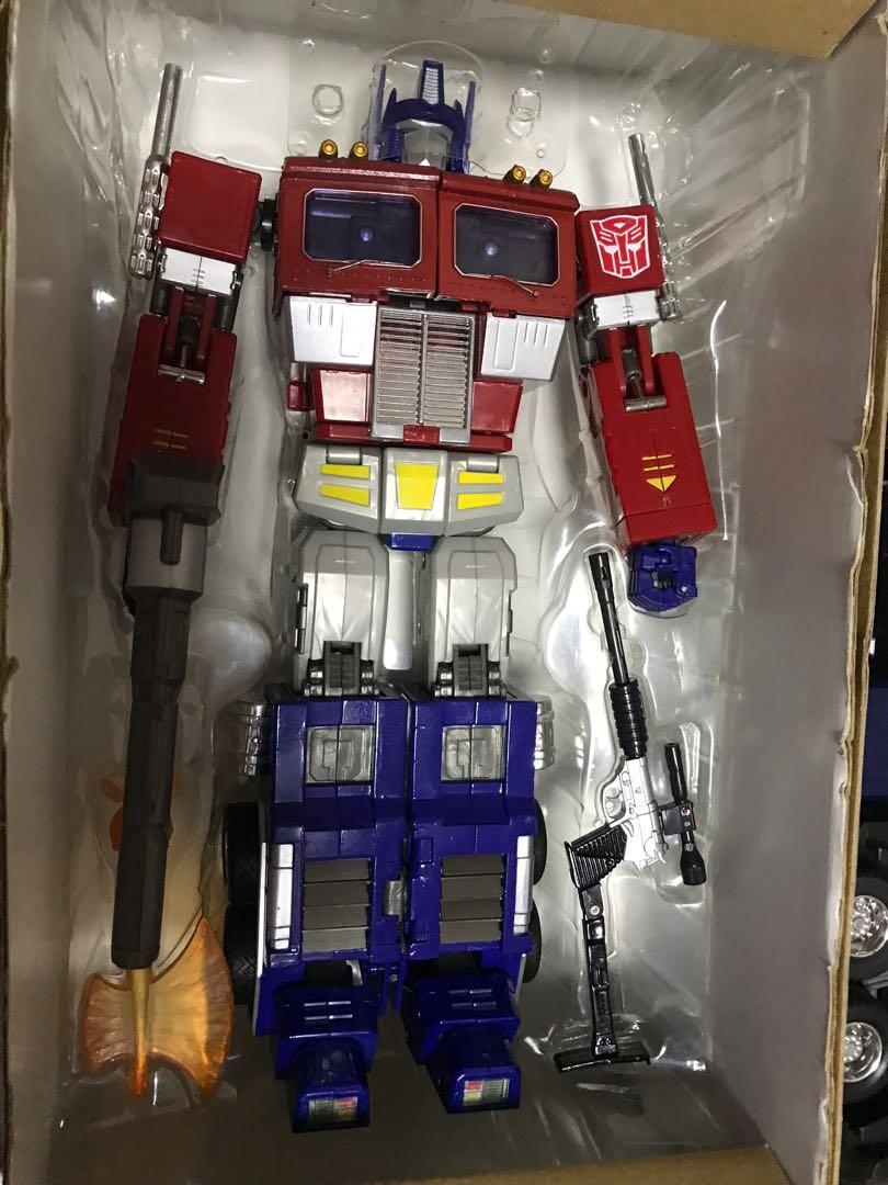 Takara Transformers Masterpiece MP-04 Optimus Prime, Hobbies & Toys ...