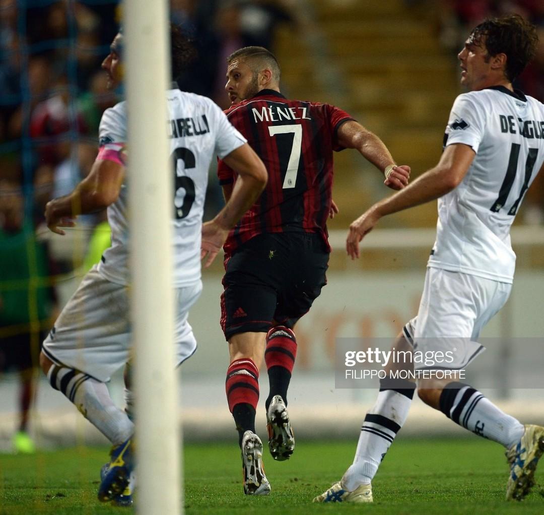 AC Milan Menez, Men's Fashion, Activewear on Carousell