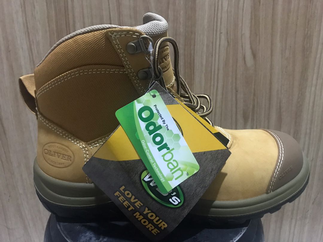 Bootmakers oliver safety shoe, Men's Fashion, Footwear, Boots on Carousell