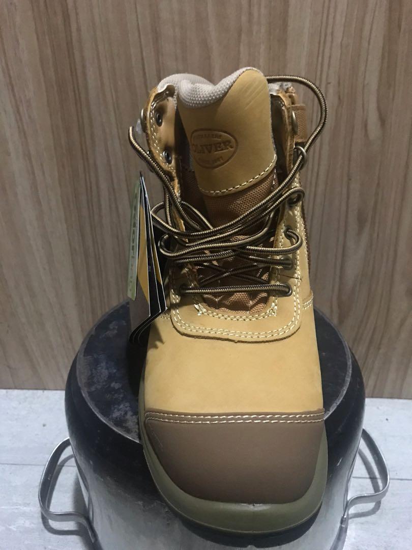 Bootmakers oliver safety shoe, Men's Fashion, Footwear, Boots on Carousell