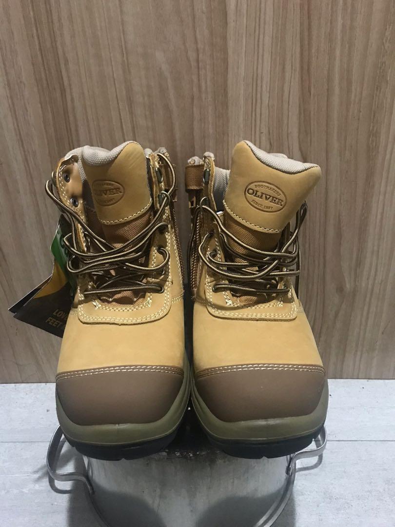 Bootmakers oliver safety shoe, Men's Fashion, Footwear, Boots on Carousell