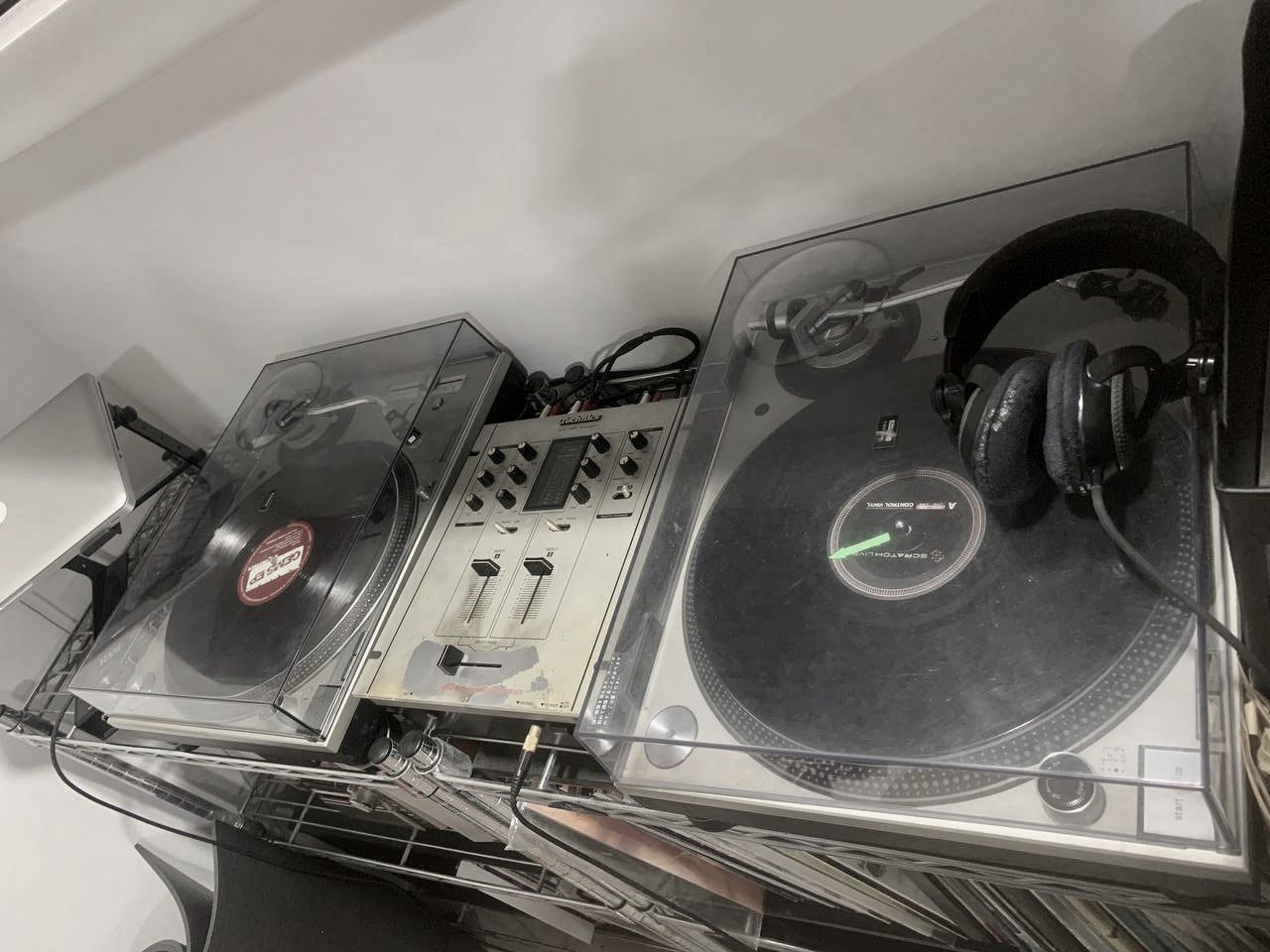 Classic Technics Turntable DJ Set (Incl Mixers & Speakers), Audio ...