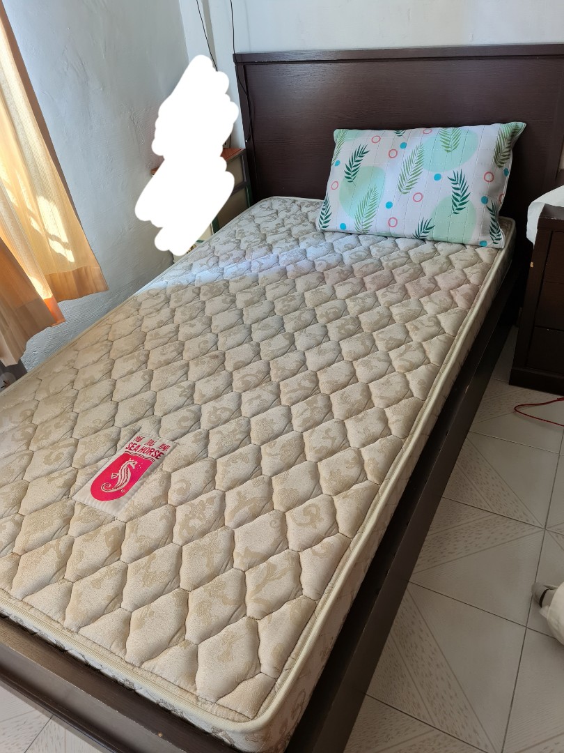 Free bed frame, Furniture & Home Living, Furniture, Bed Frames ...