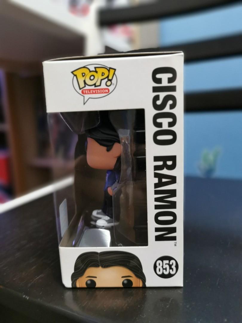Funko Pop : Cisco Ramon from The Flash Limited Edition #853, Hobbies ...