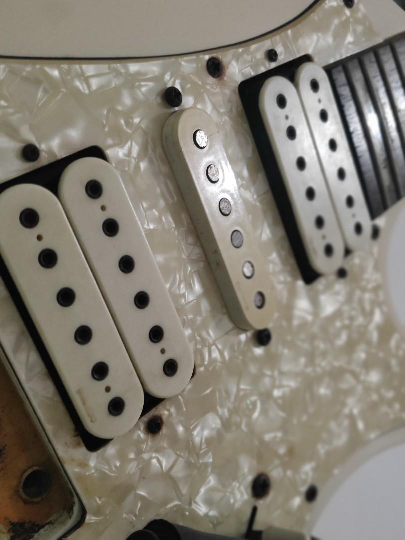 Ibanez JEM 555 WH (Korea), Hobbies & Toys, Music & Media, Musical ...