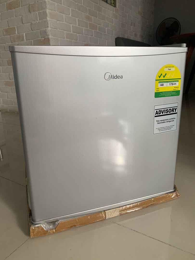 Midea MS-50 Mini Fridge, TV & Home Appliances, Kitchen Appliances ...