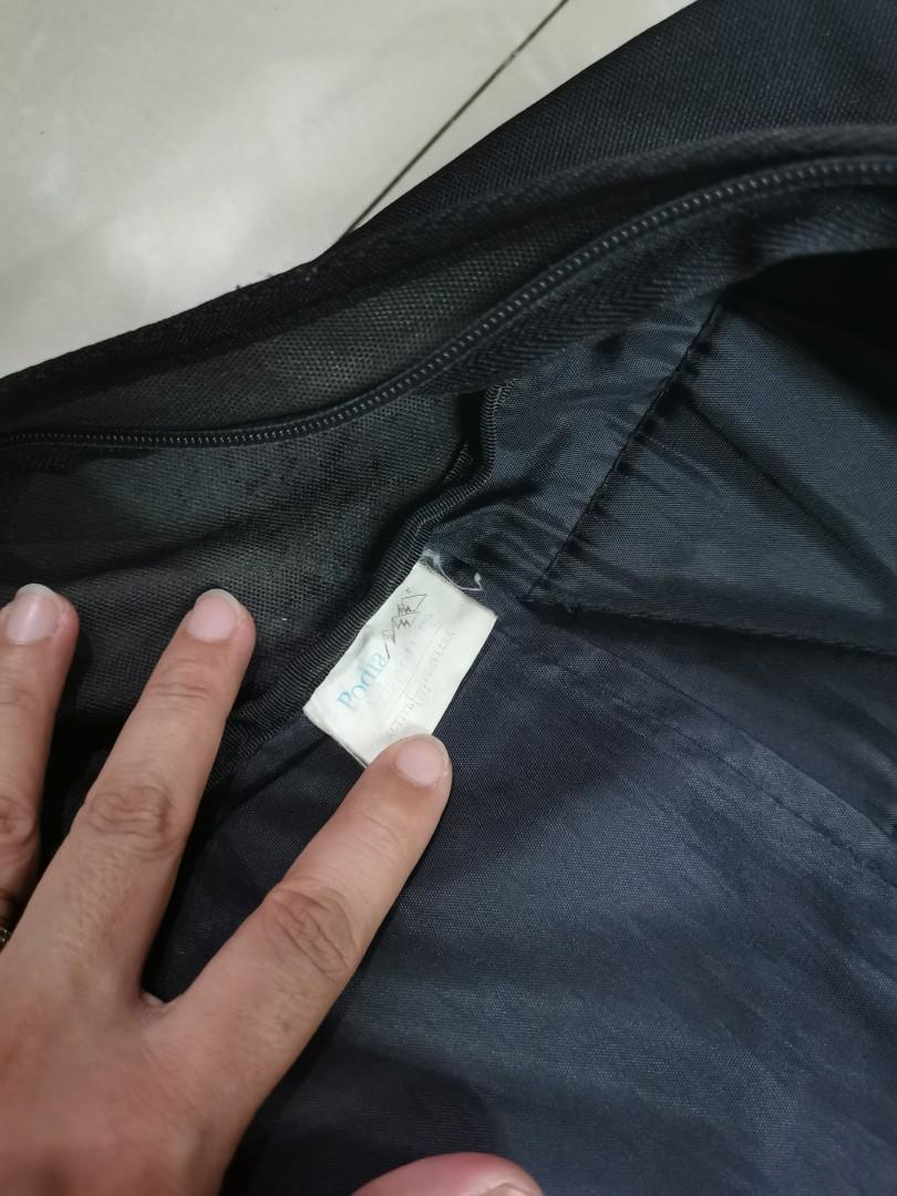 Podia adventure backpack, Men's Fashion, Bags, Backpacks on Carousell