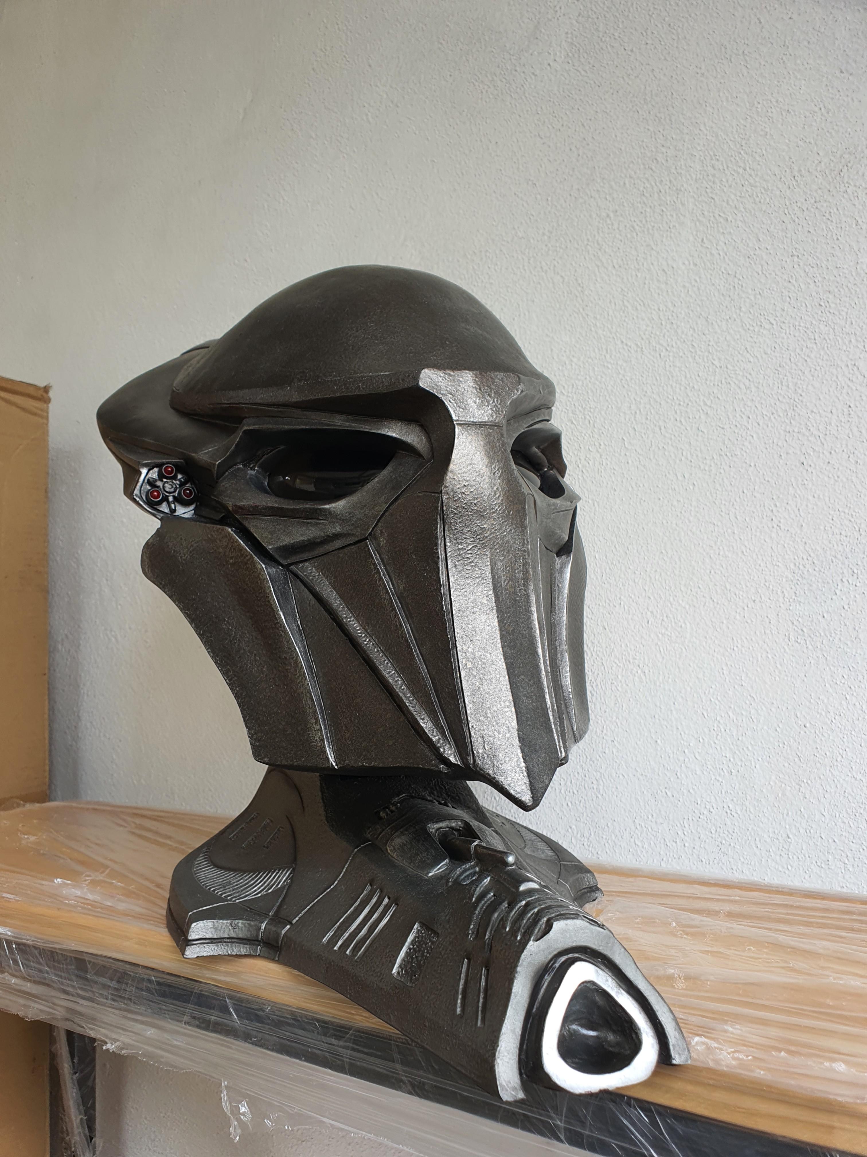 Sideshow Predator Falconer 1/1 Mask Prop Replica Statue, Hobbies & Toys ...