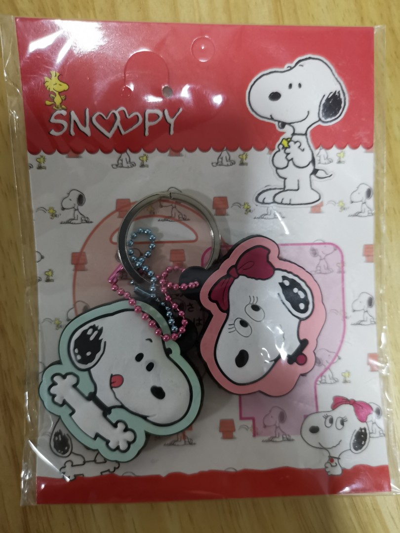 Snoopy key chain, Everything Else on Carousell