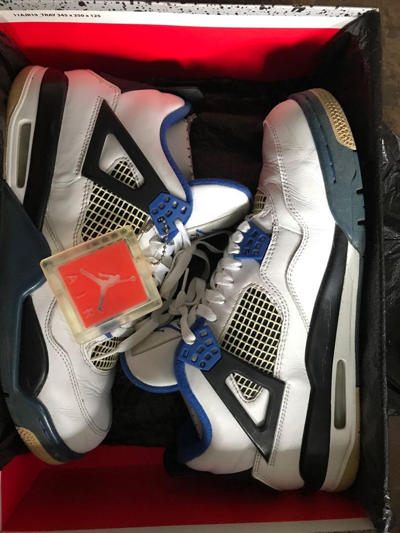 AIR JORDAN 4 RETRO (Rare), Men's Fashion, Footwear, Sneakers on Carousell