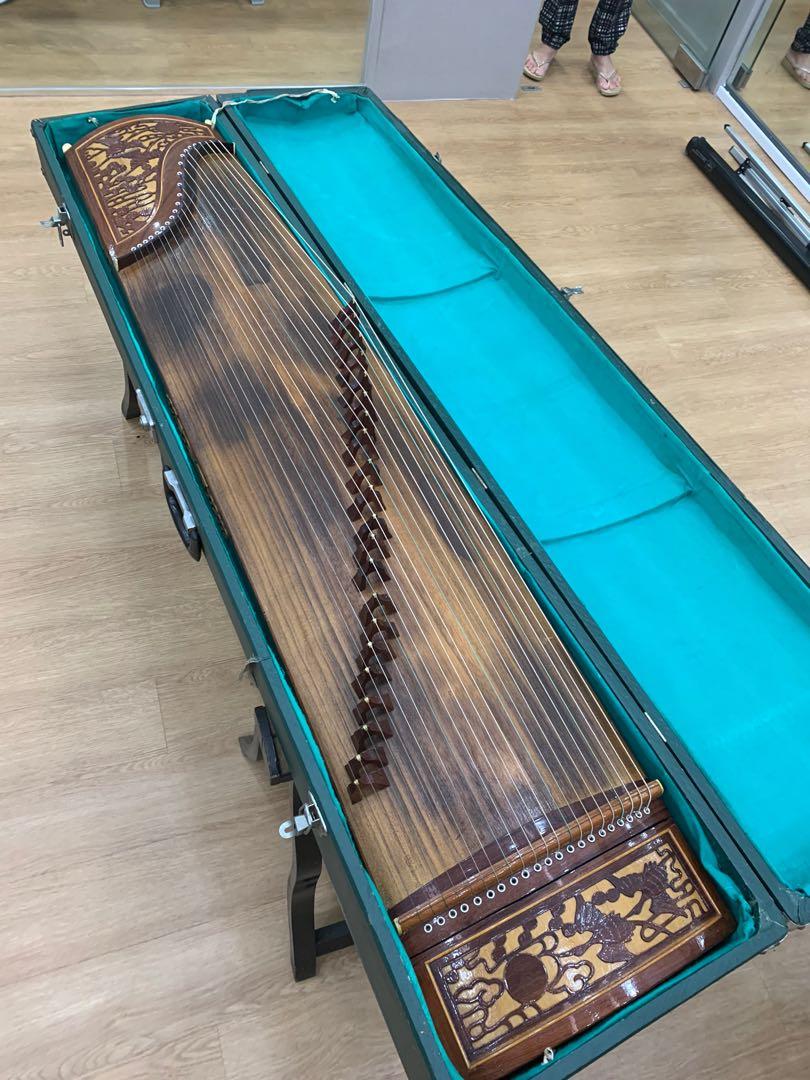 Gu Zhen (Chinese Harp), Hobbies & Toys, Music & Media, Musical ...