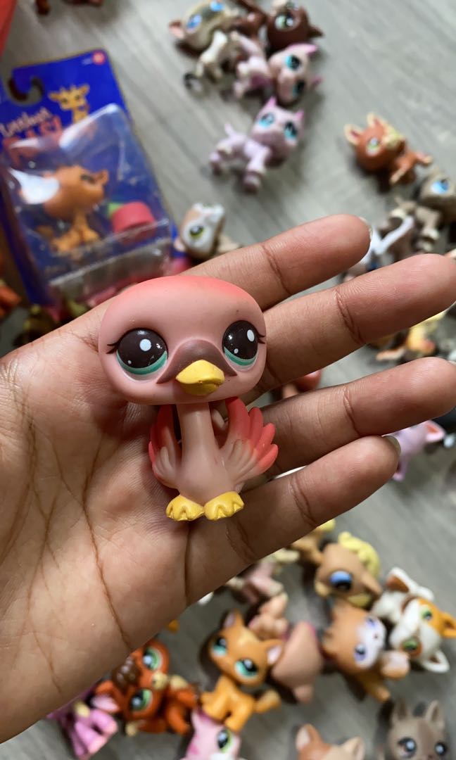 Littlest Pet Shop LPS Swan, Hobbies & Toys, Toys & Games on Carousell