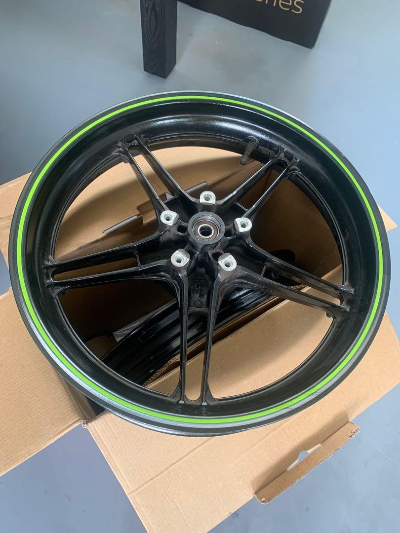 Sniper original rim y15zr, Car Accessories, Tyres & Rims on Carousell