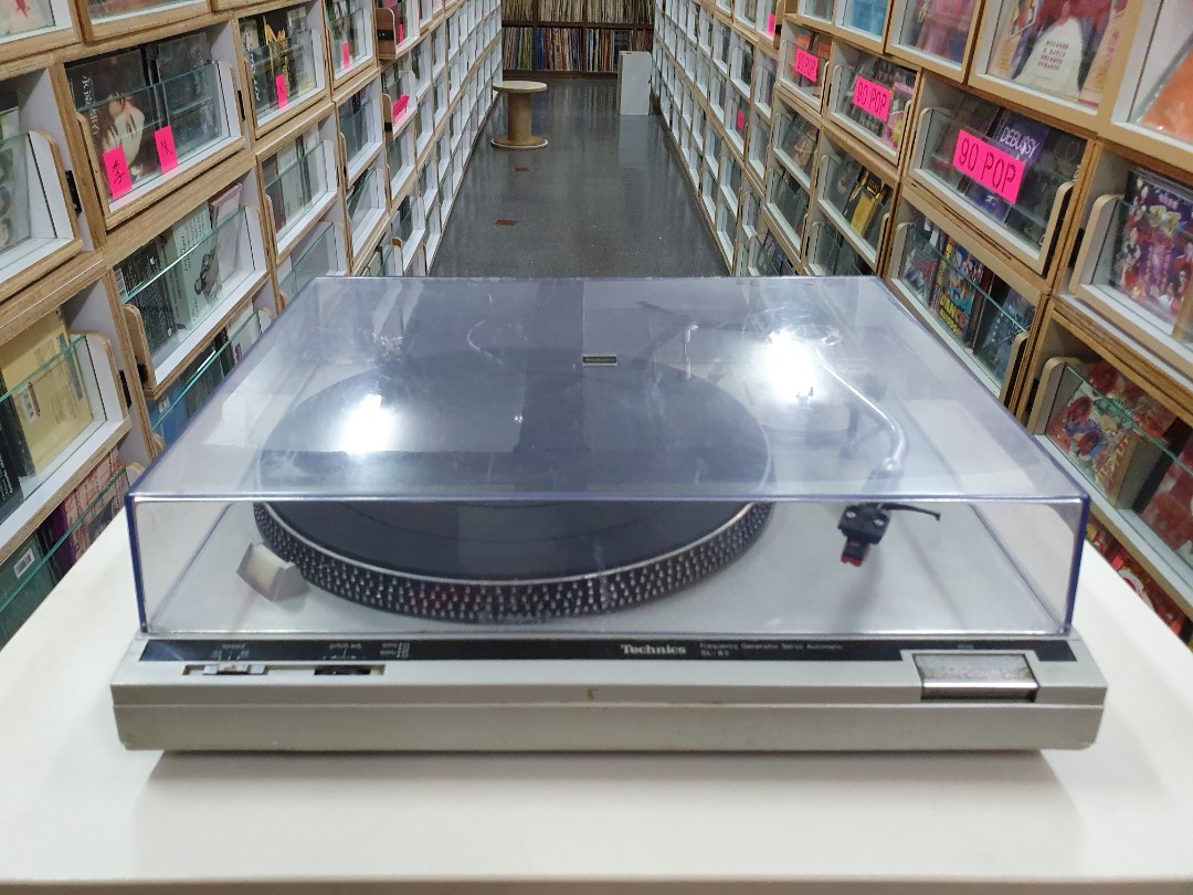 Technics SL-B2 Turntable, Audio, Portable Music Players on Carousell