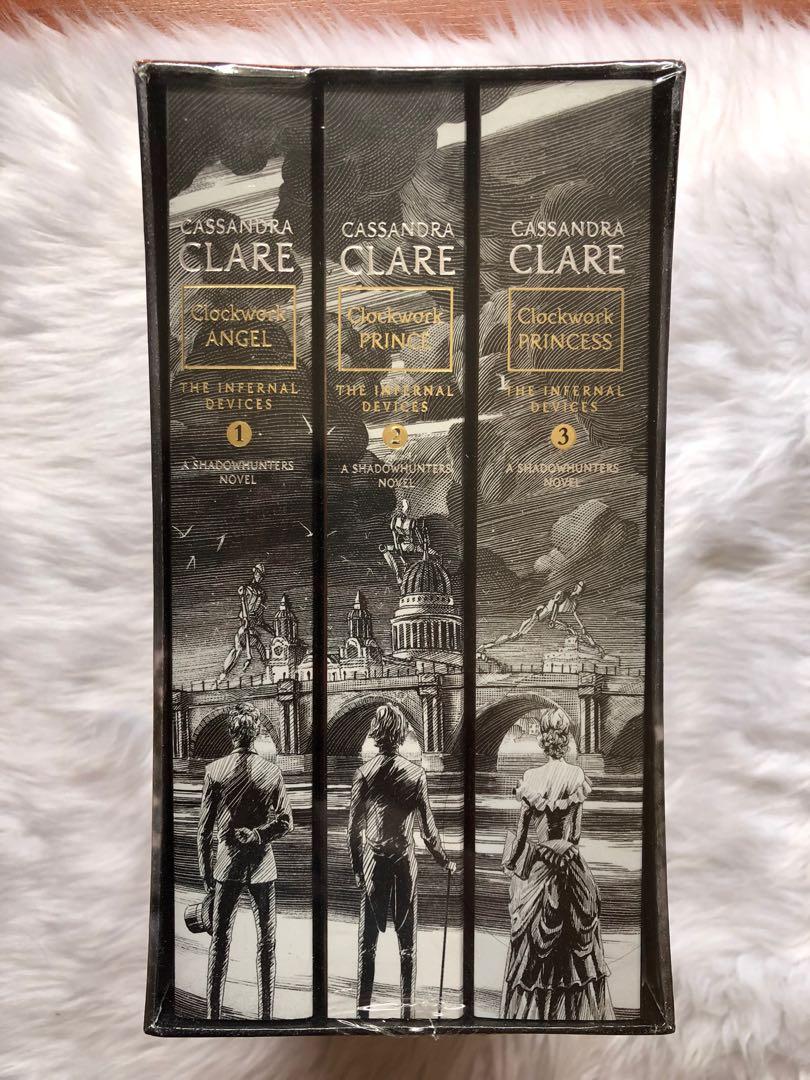 The Infernal Devices Complete Collection Box Set - Cassandra Clare ...